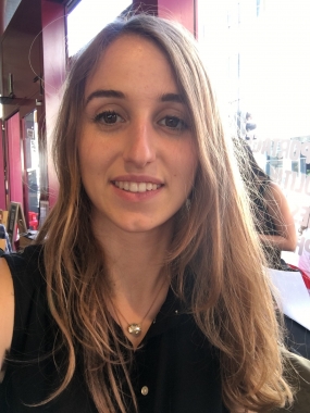 German tutor Isabel offers lessons in Munich for all levels